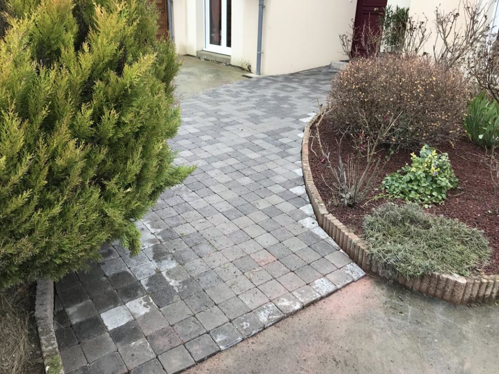 Création d'allées, cours et parkings pavés à Caen - Paysagiste à Caen